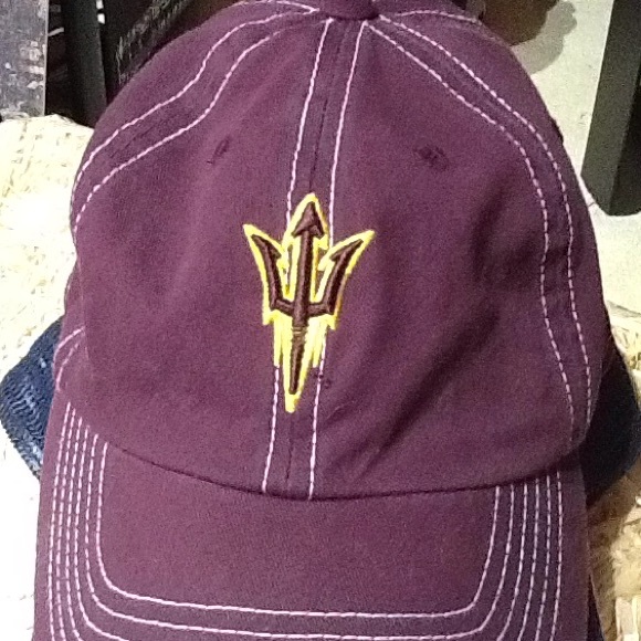 Top of the World | Accessories | Asu Forku Cap | Poshmark